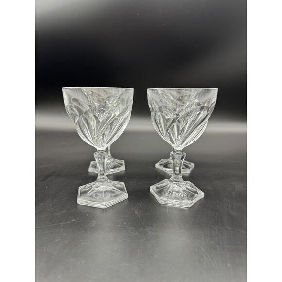 Unmarked | Dining | Vintage Crystal Martini Coupes Set Of 4 Swirl Cut ...
